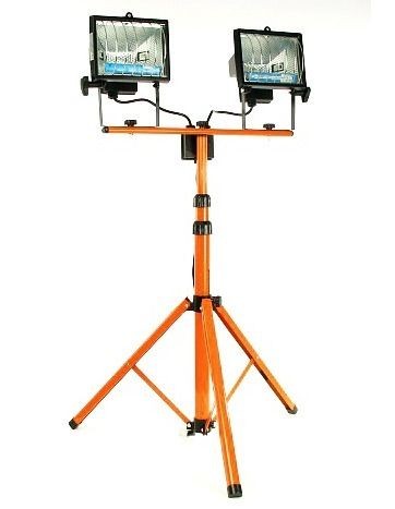240v Twin site Light Work Tripod Head Halogen Two Floodlight Stand ...
