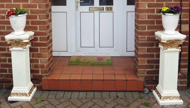 Pair of large pedestal victorian chic stand Statue | Click Superstore Ltd